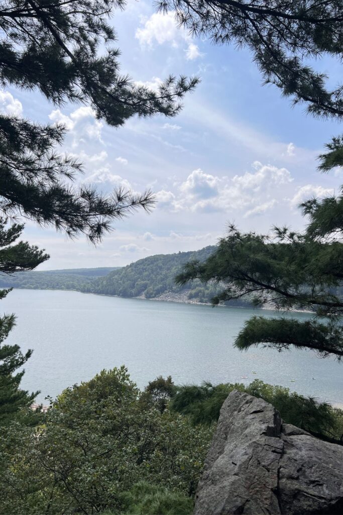 Top Hiking Trails Near Madison Wisconsin in 2024